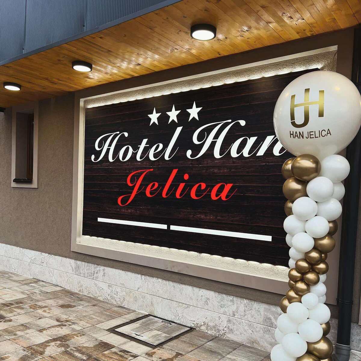 Turistički dragulj u Konjicu: Otvoren Hotel "Han Jelica" | Poslovne novine