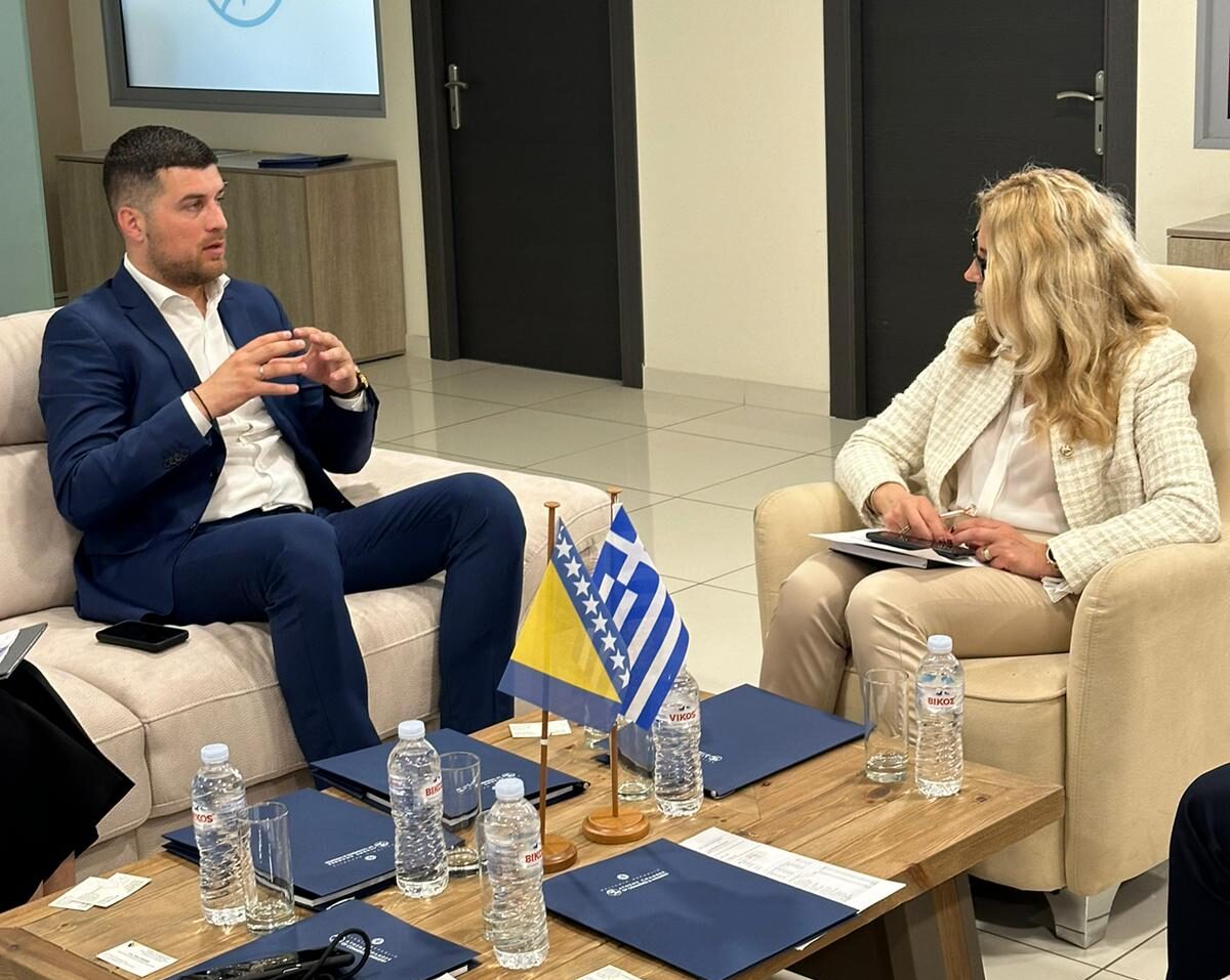 V.d.direktora FIPA-e na sastanku s Industrijskom i privrednom komorom ...