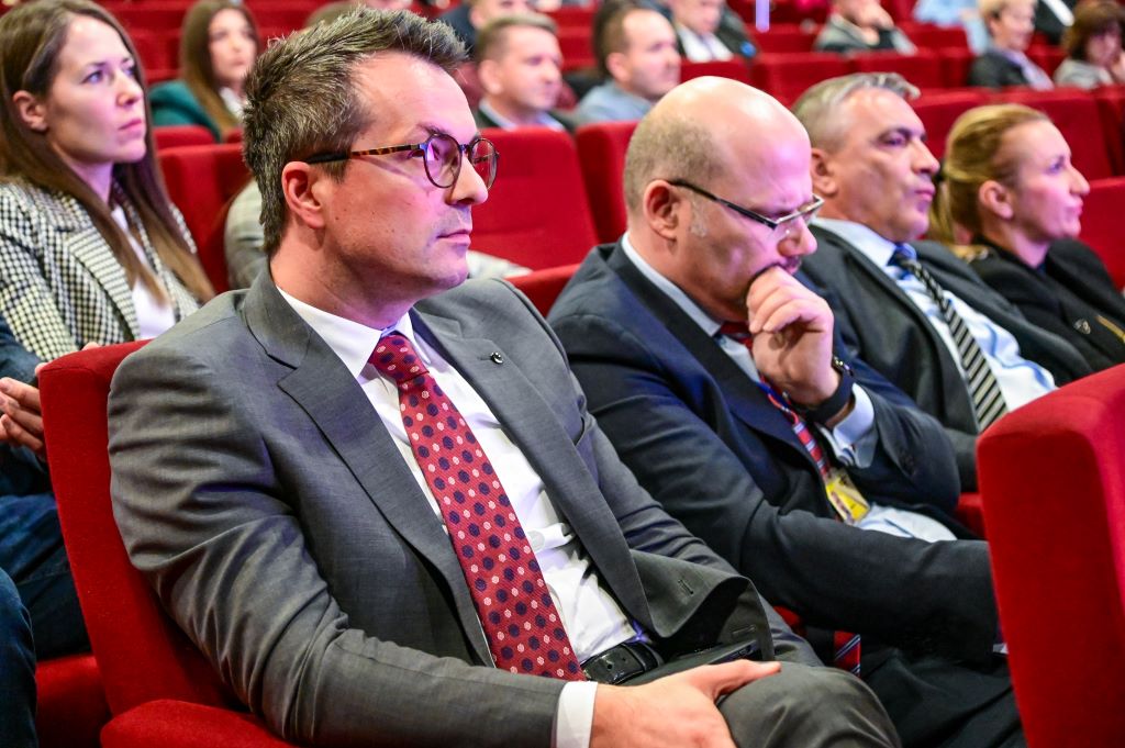 Održana konferencija Brzorastuće kompanije u BiH: Kako do investicija i ...