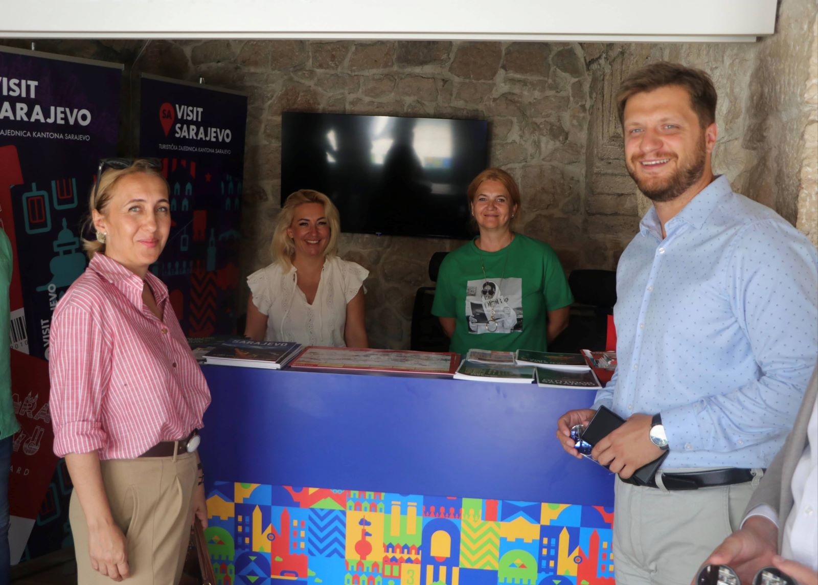Ministrica Pozder i načelnik Čengić na baščaršiji: Stari Grad je srce ...