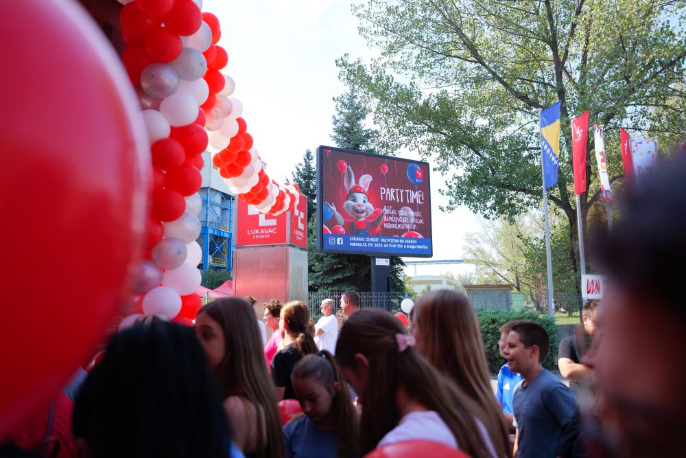 Uspješno održan 15. dan otvorenih vrata Lukavac Cementa – druženje za ...